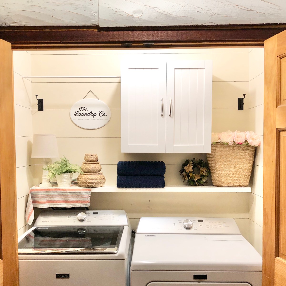 Refreshing a Room: 101 – The Log Farmhouse